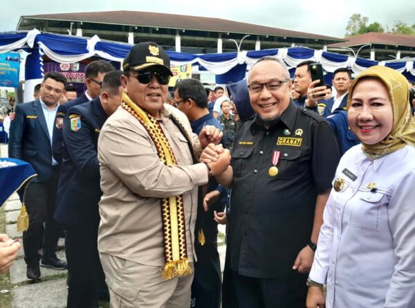 Tony Eka Chandra Jadi Salah Satu Tokoh Peraih Satya Lencana | Sinar ...