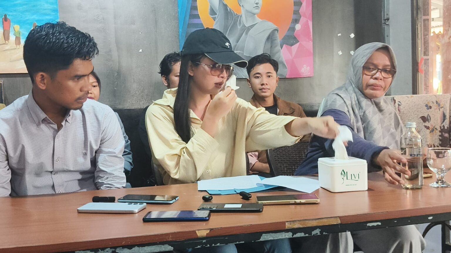 Dikeluhkan Masyarakat, Dea Lipa Alias Deni Akhirnya Buka Suara ...