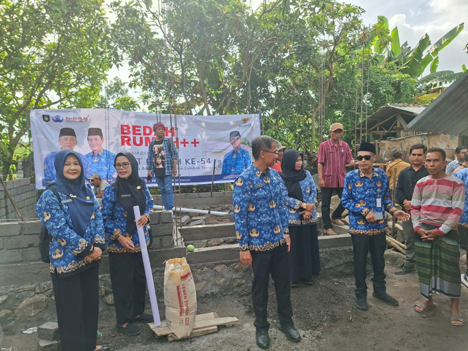 Bedah Rumah Korpri Sasar Belasan Kecamatan di Loteng - INSIDELOMBOK