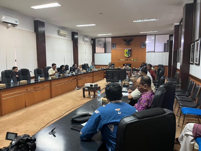 Gigi dan Bams Samsons Meriahkan Festival Muharram 1448 H di Lombok ...